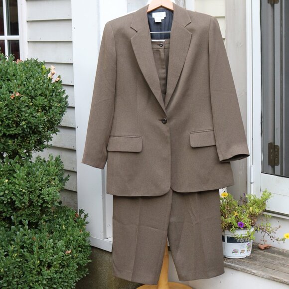 Jennifer Moore | Jackets & Coats | Jennifer Moore Brown Textured Poly ...